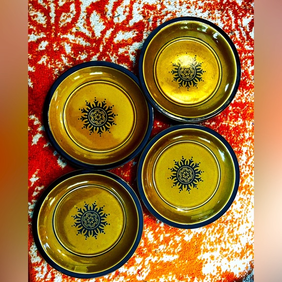 Vintage | Dining | Vintage 97s Boho Stoneware Set Of 4 Salad Or Dessert ...